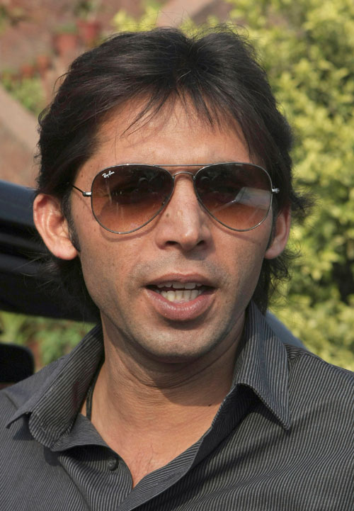 Profile and Pictures of Mohammad Asif – crickethighlights.com